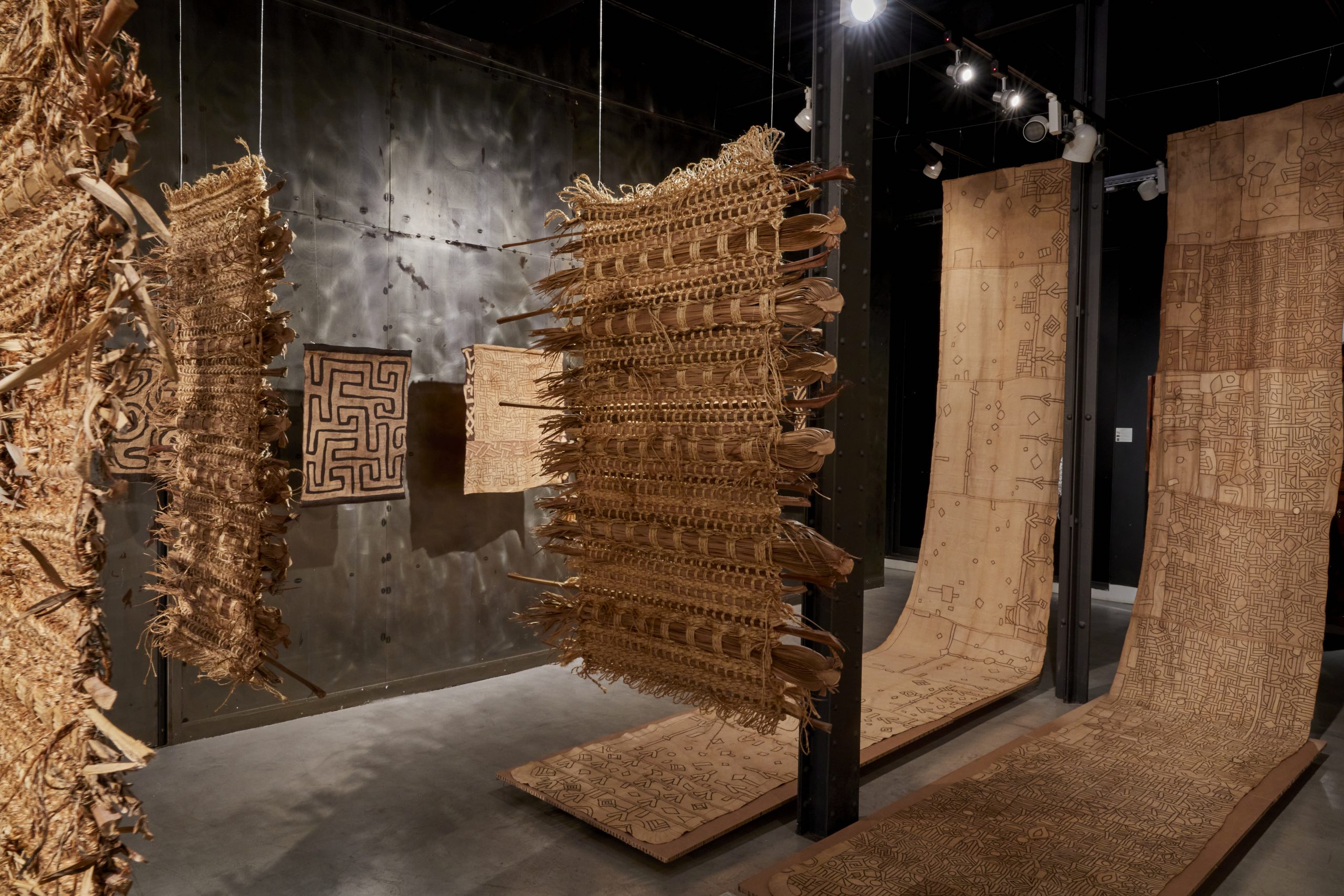 Laberints i textures | Exposicions d’Art a Artur Ramon Art